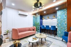 Perfect Balance Of A Contemporary House With Vintage Touches | AMAZE ...