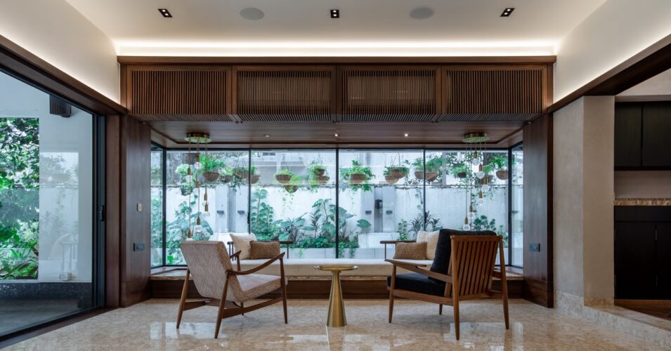 Refreshing Outdoor Spaces Creating A True Urban Oasis | STUDIO HASTA ...