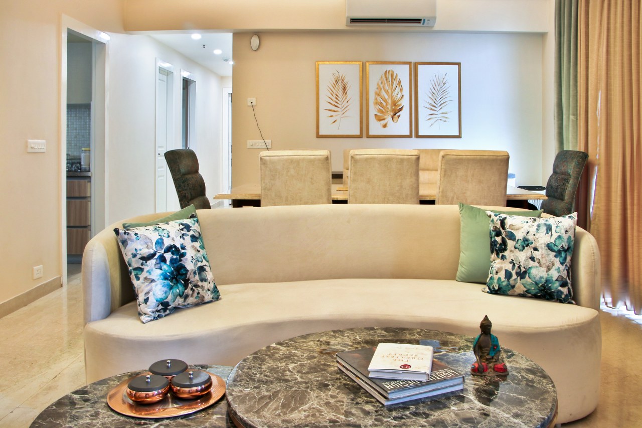 A Warm, Inviting And Easy-To-Maintain Apartment Space | DESIGNER'S ...