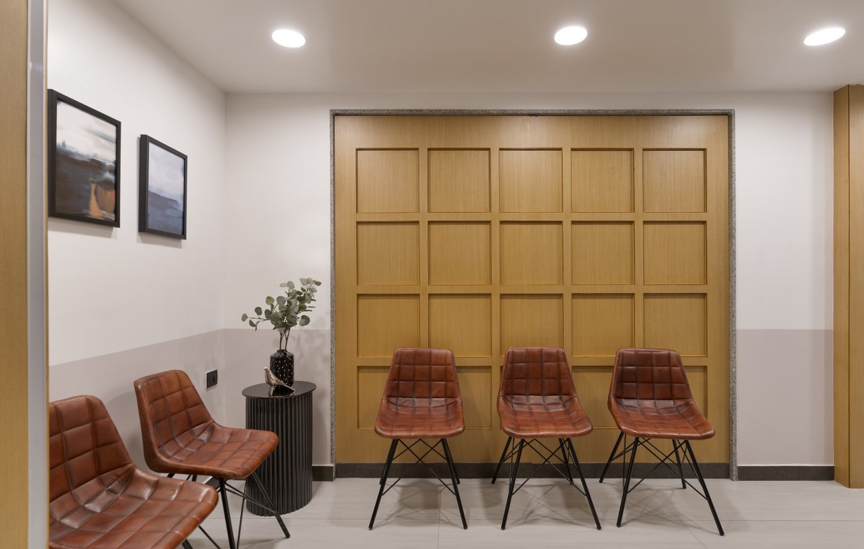 Providing A Contemporary Aesthetic To The '32 Smiles' Dental Clinic ...