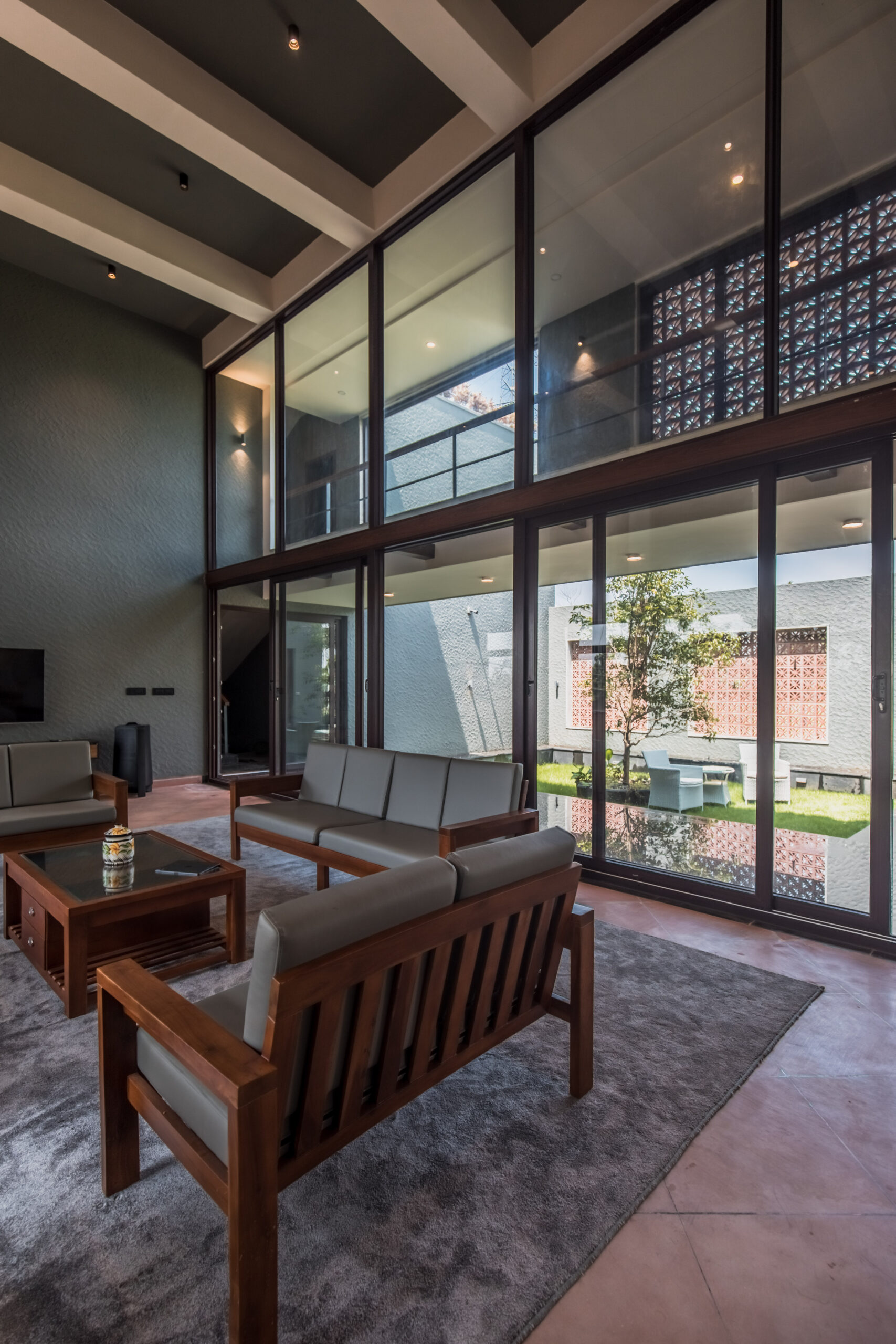 A Simple Contemporary House Which Caters To Basic Needs In Defined Spaces | REDWALL DESIGN ...