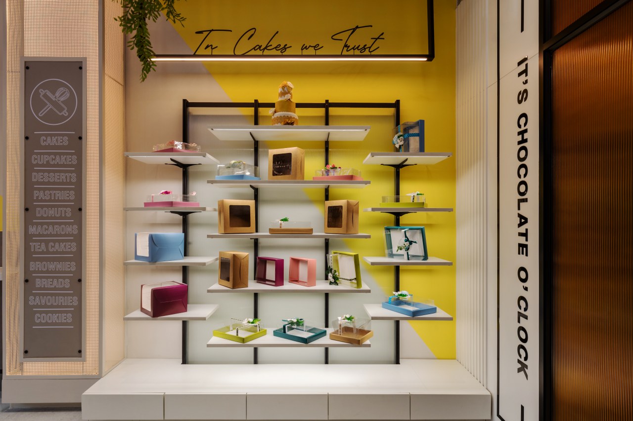 Minimal Contemporary Brand Store For ‘Cakes & More’ | THE CREATIVE ...