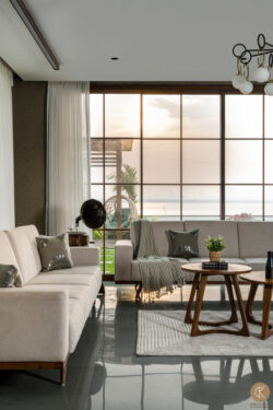 Natural Materials, Airy Colours, And Abundance Of Natural Light Brings ...