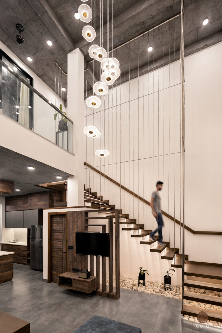 Communication With Spaces Through Green Design And Open Circulation ...