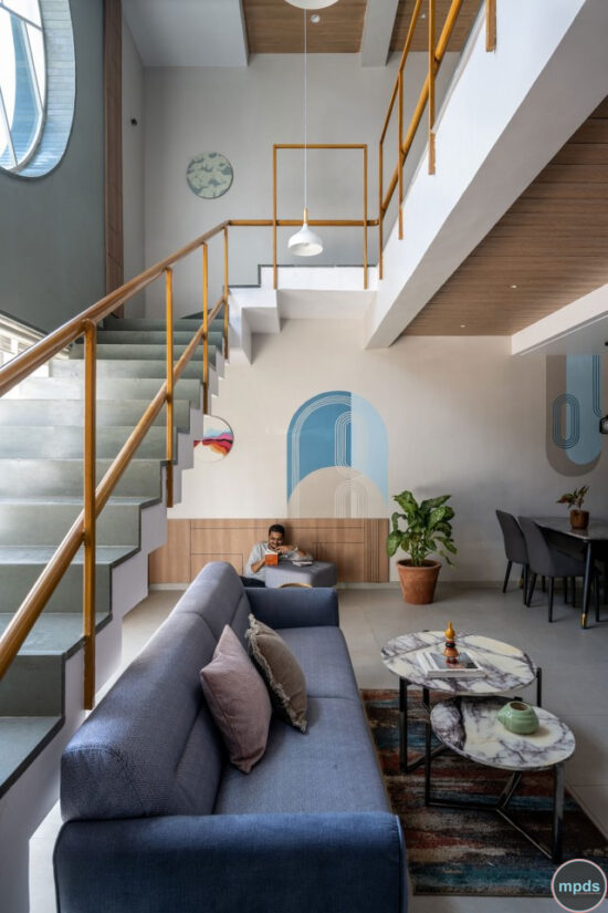 A Fascinating Contemporary Design In Continuous Flow | MANOJ PATEL ...