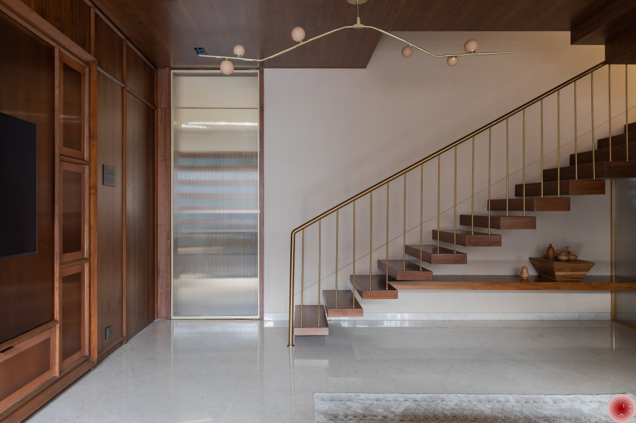 The Right Balance Of The Traditional And The Modern Design | D’WELL ...