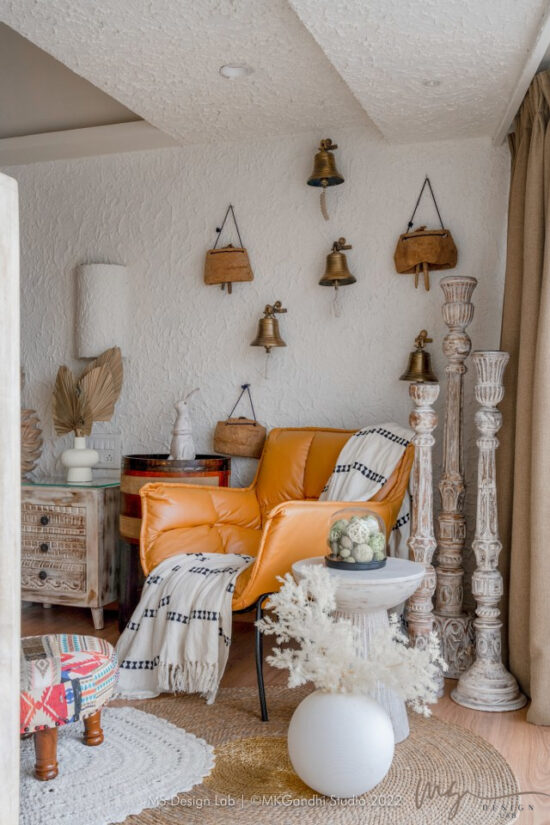 An Interesting Interplay Of Surfaces, Textures And Natural Light | M S ...