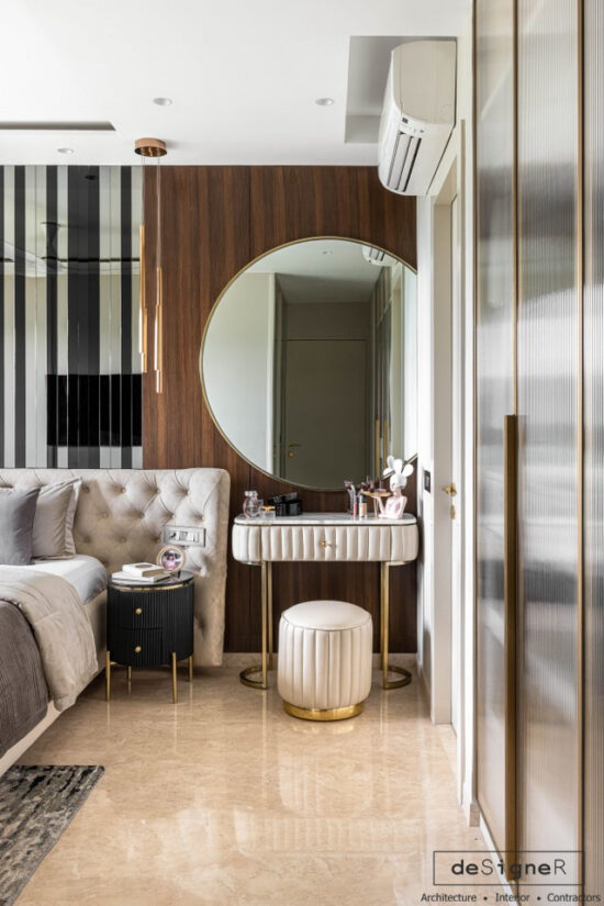 This Ritzy Abode Has Carved A Niche In Luxury Interiors | deSigneR ...