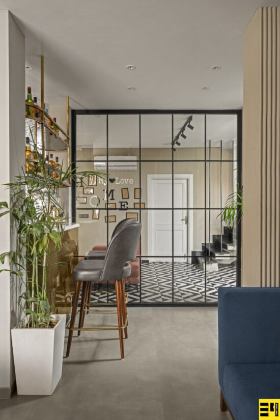 A Confluence Of Classic Interior Design With Modern Undertones In This ...