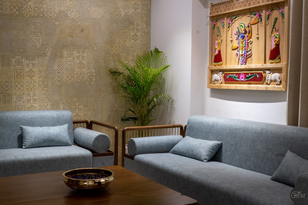 A Spacious Minimalistic 3BHK Home Interior That Is Lively And ...