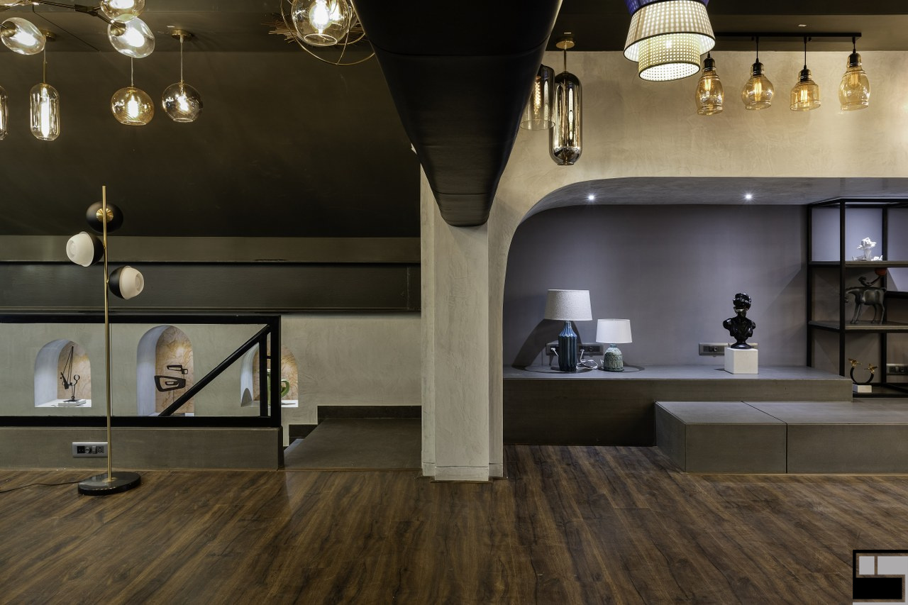 Retail Space For 'The White Teak Company', A Lighting & Home Décor ...