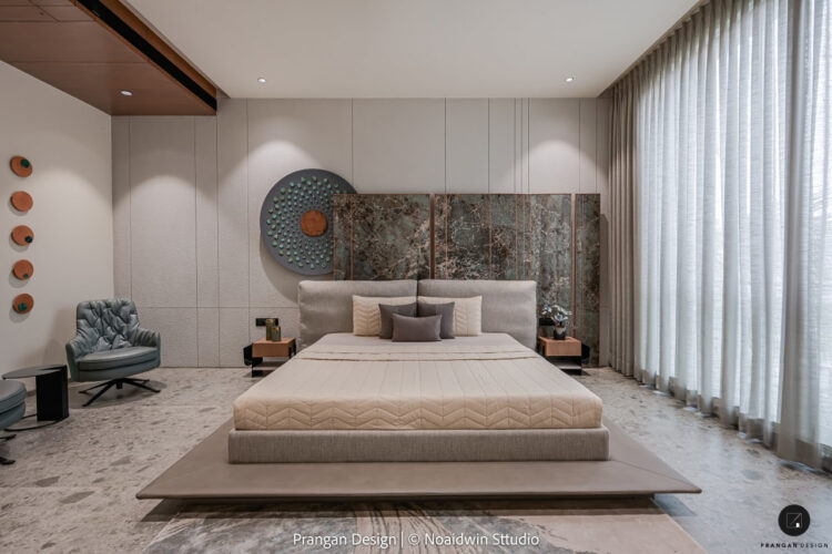 A Bungalow Designed With The Thoughtful Blending Of Styles In ...