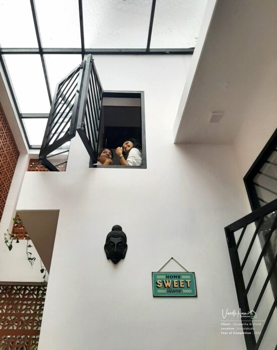 'Varadanam', A Modern Home Filled With Traditional Elements And Vibrant ...