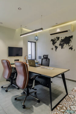 Eclectic Style And Modern Style Of Interiors Blended Together | VIVID ...