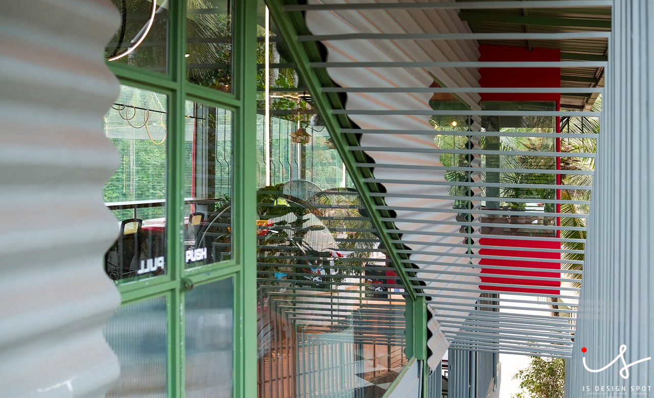 JusGril Cafe Design- A Middle Eastern Cuisine Located In North Kerala ...