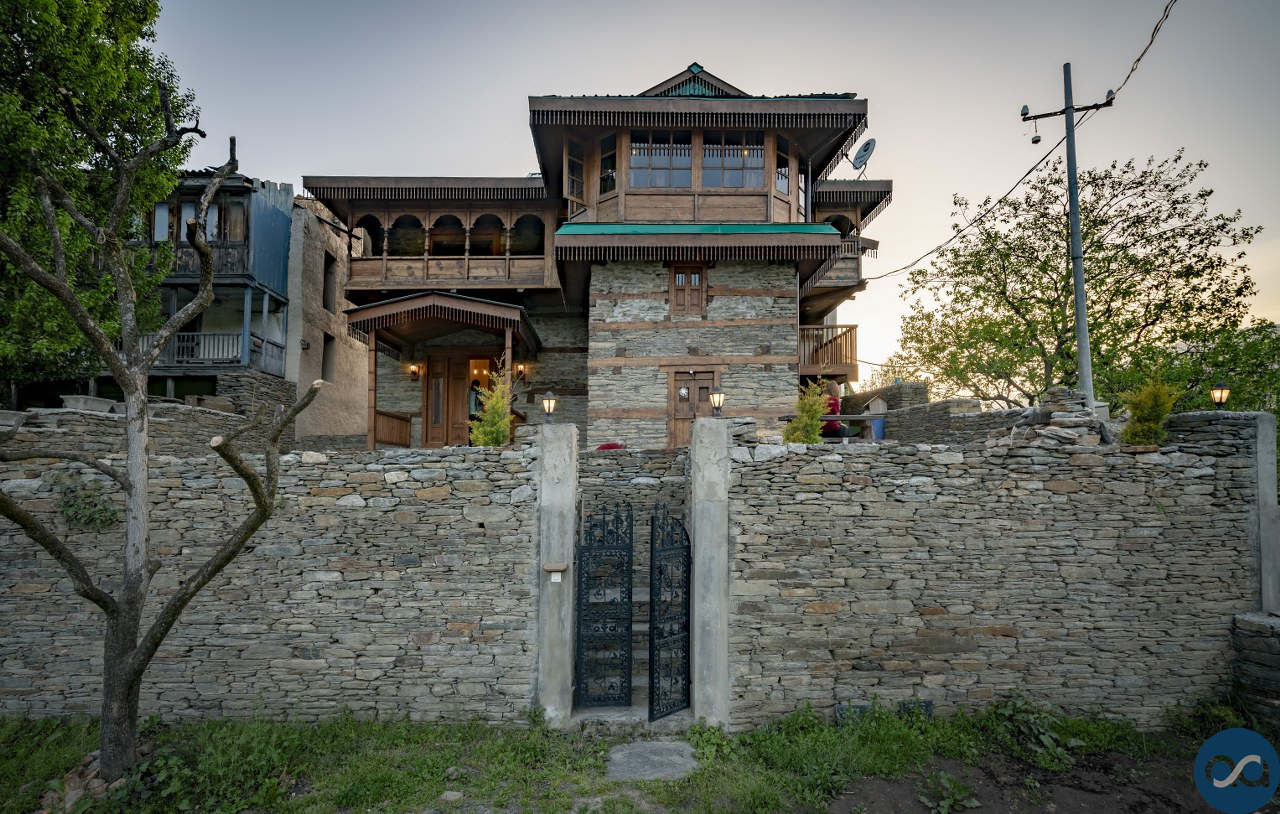 A Traditional Himachali Home Restored In Vernacular Architecture Style ...
