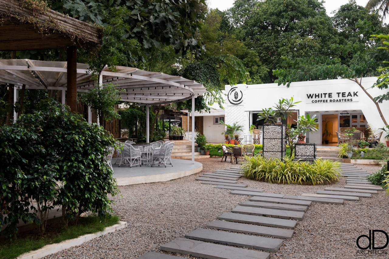 The White Teak Cafe In Mysore Is An Off-beat Sight To It's Contrasting Surroundings | D2d ...