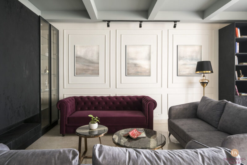 Residential Interior With Modern Design And Antique Artifacts ...