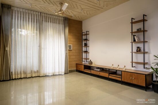 Minimalist House Design With Traditional Indian Elements | DESIGN ...