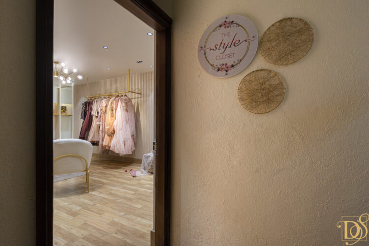 Accentuating The Aesthetics Of Traditional Indian Wear Concept With ...