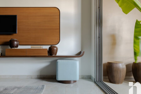 Blend Of Traditional And Contemporary Interior Design | Nikaya Design ...