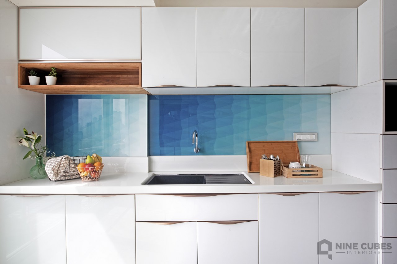 The Neo-Classic Apartment Design Is A Den Of Design That Is Timeless ...