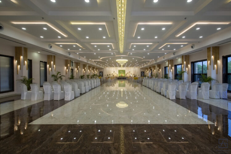 Elegant, Minimalistic Architecture And Interior Design For The Function ...