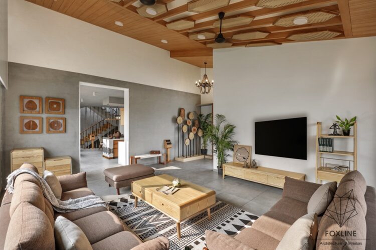 An Earthy, Cosy Yet Luxurious Experience With This Weekend Luxury Home | Foxline Architects ...