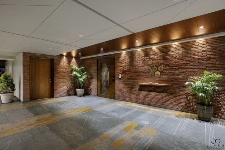 A Balanced Blend Of Classic And Contemporary Design | JIHAN ASSOCIATES ...