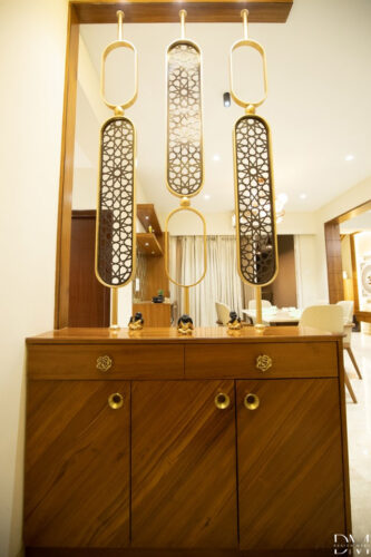 Amenities Of An Apartment Design With An Aura Of A Luxurious Manor ...