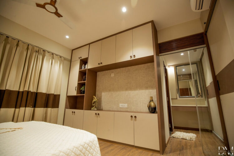 Amenities Of An Apartment Design With An Aura Of A Luxurious Manor ...