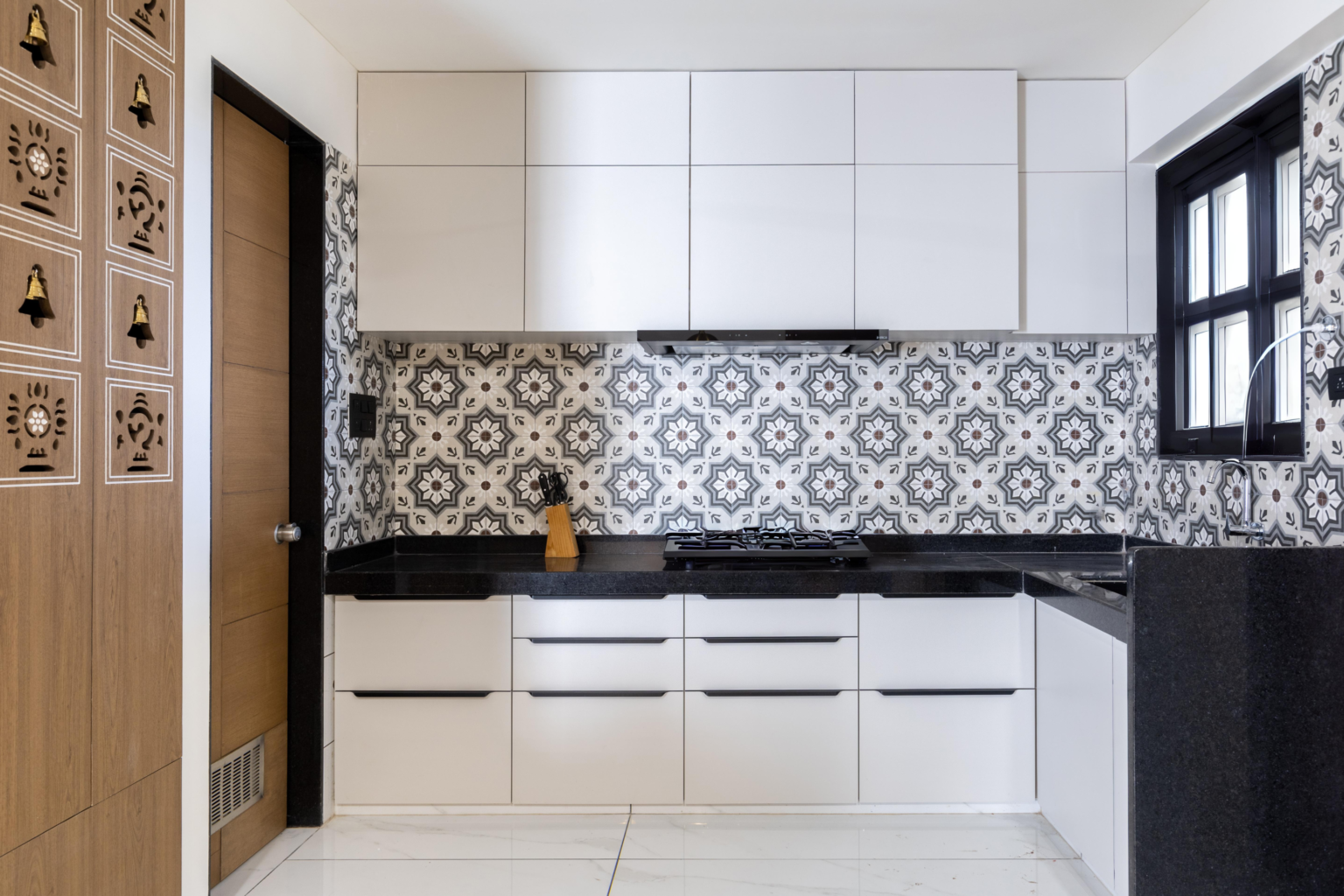 A House Fostering a Modern Atmosphere and Offering Ample Space | Meraki ...