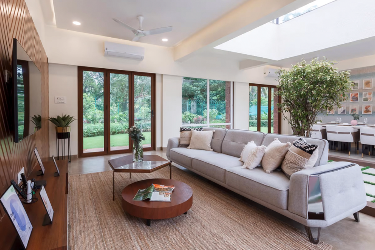 An Unconventional Design Where the Structure is Drawn-Out all Over the ...