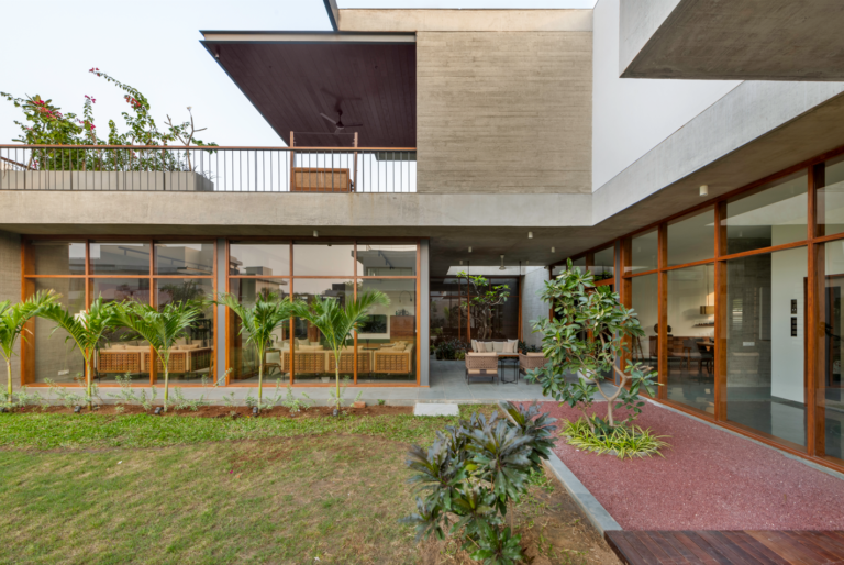 The Hovering Mass Of The Floating Slab Allows An Open Design | Modo Designs