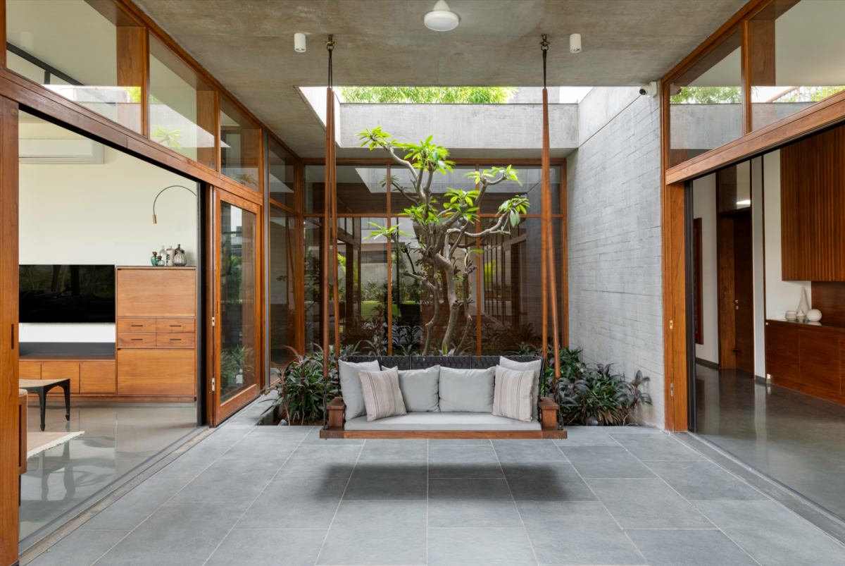 The Hovering Mass Of The Floating Slab Allows An Open Design | Modo Designs