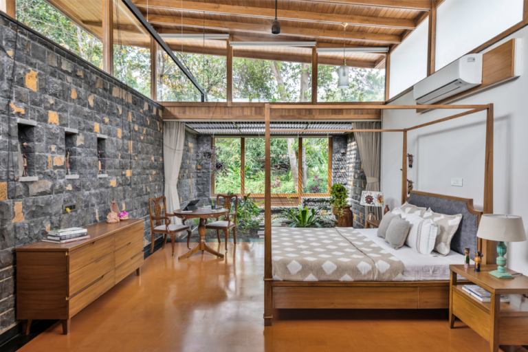 This Indian Farmhouse is Retrieved from an Old Wada (Mansion) | Environ ...