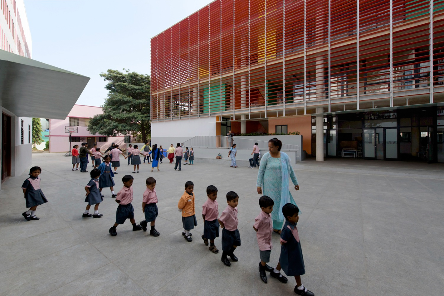 This School in Bangalore Unify A Complex Brief Into A Pleasant Space ...