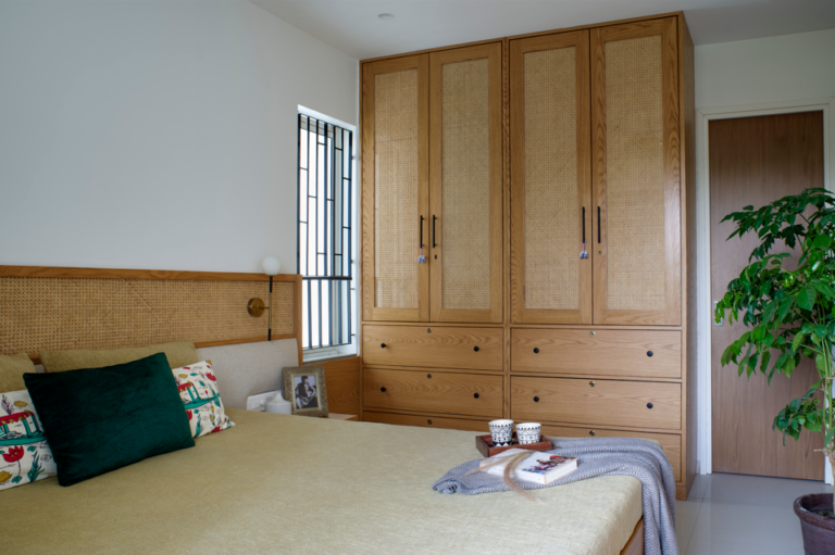 Contemporary Home Design is Wrapped in Cane and Oakwood | DREAMSPACE ...