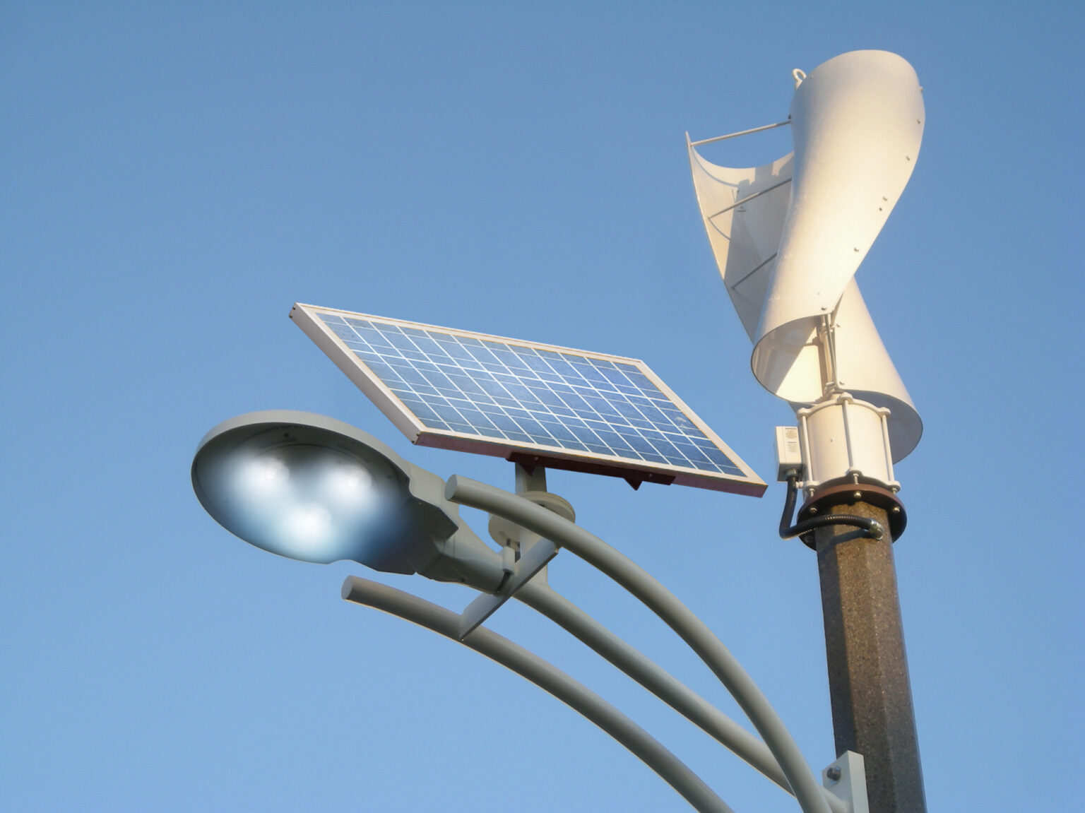 Energy-Efficient Lighting: Selecting And Interpreting Illumination