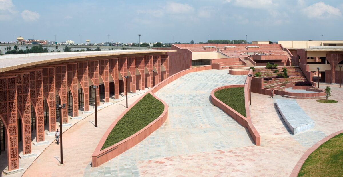 This Community Centre Emulates The Vibrancy Of The Indian Bazaar ...