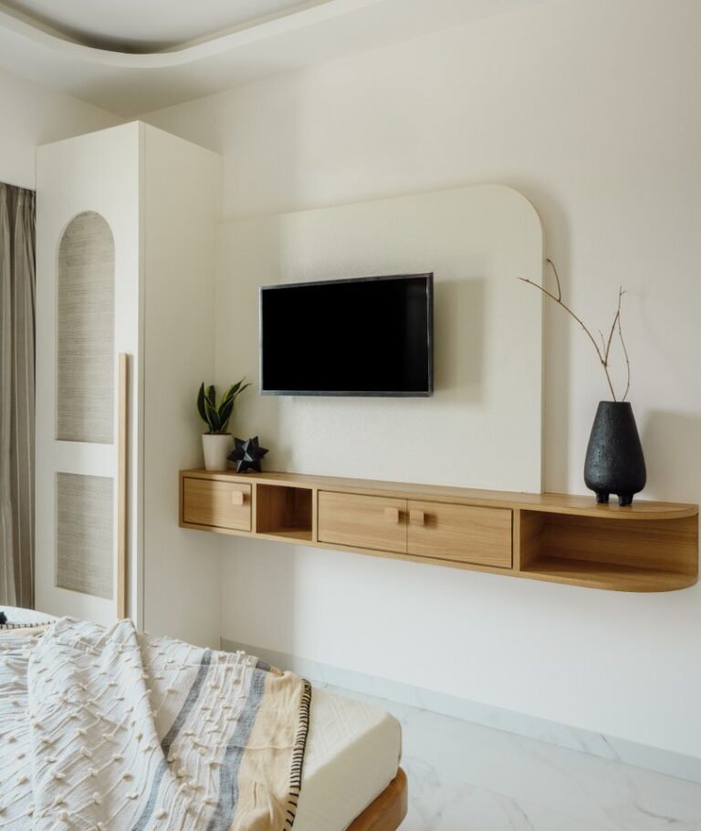 An Elegant House That Exudes Warmth And Simplicity | Dojo Design Studio