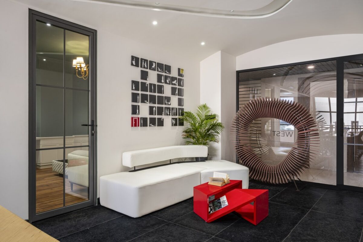 Pushing the Frontiers via Experimentation and Innovation in Fluid ...