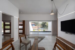 The H-Shaped House Plan Has A Communal And Private Spaces | Malabar ...