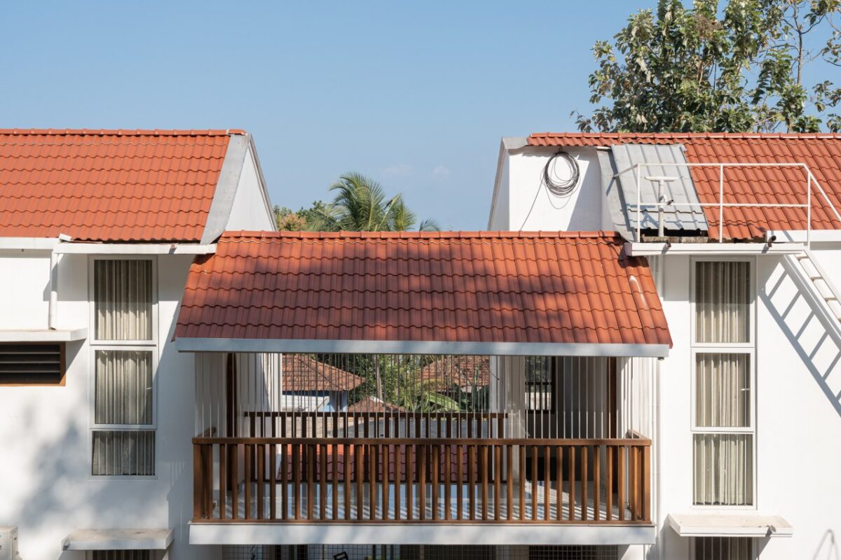 The H-Shaped House Plan Has A Communal And Private Spaces | Malabar ...