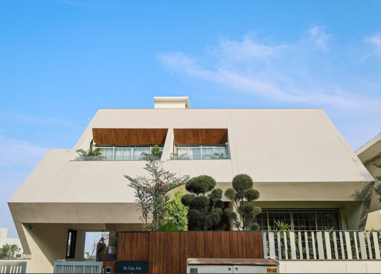 Home in Indore Has An Air of Elegant Simplicity | AS Design Atelier and ...