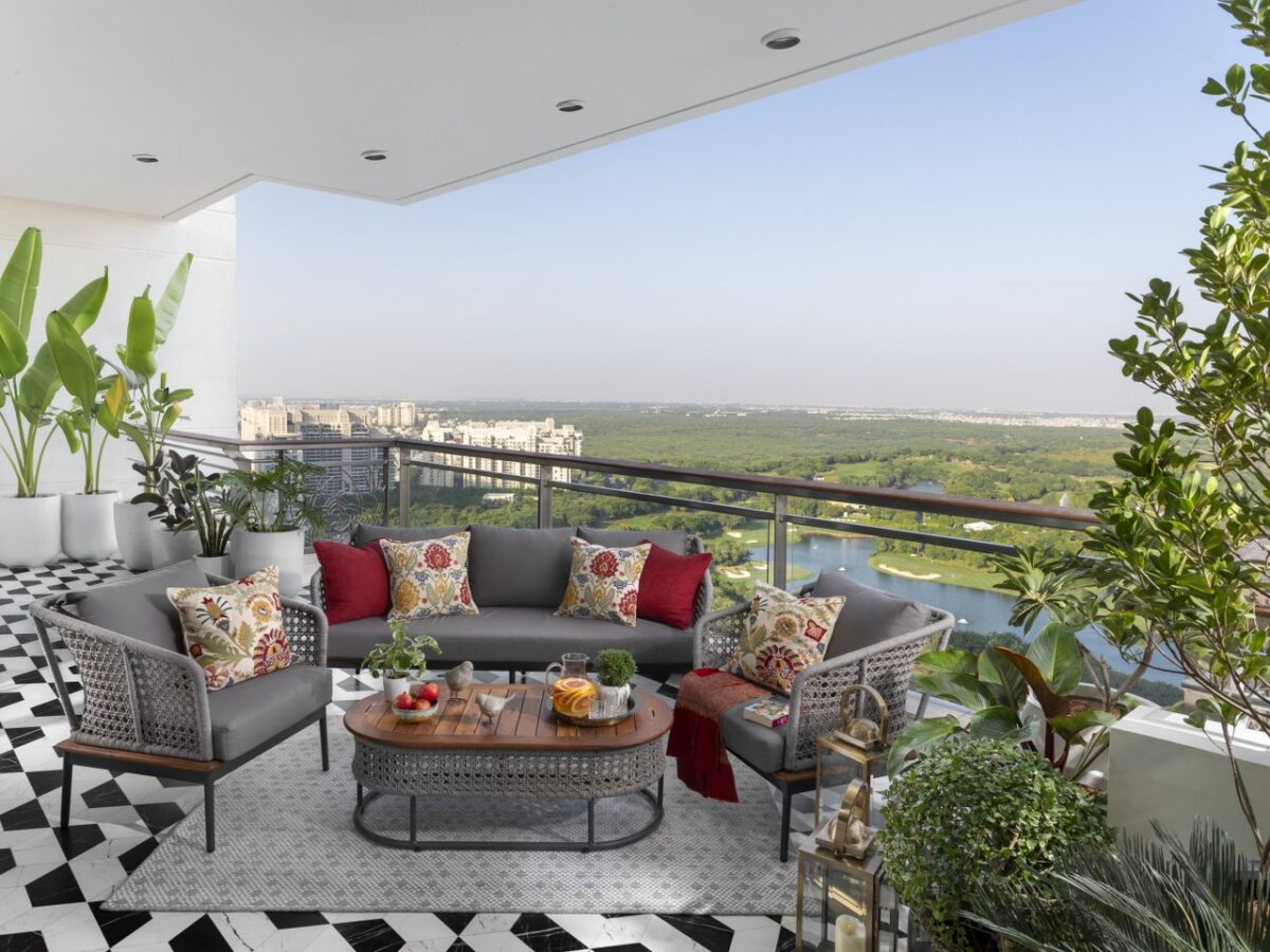 There's A Vibrant Vision Within This House In Gurugram | NSN Studio Divine