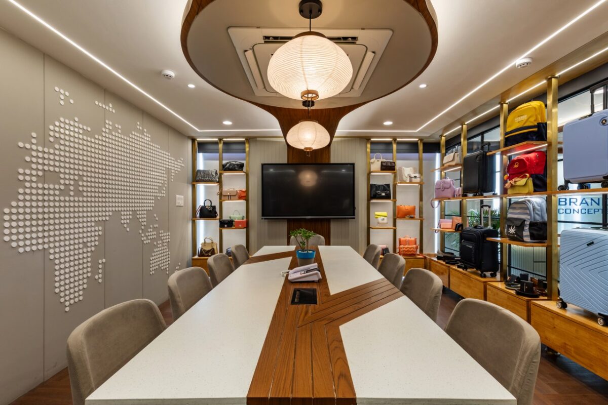 The Interior Design Of Office Create A Seamless Loop Of Circulation ...