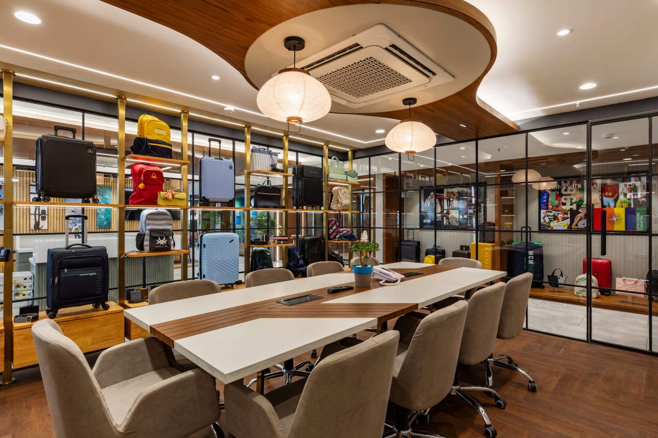 The Interior Design Of Office Create A Seamless Loop Of Circulation ...