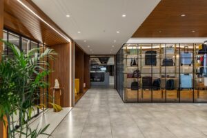 The Interior Design Of Office Create A Seamless Loop Of Circulation ...