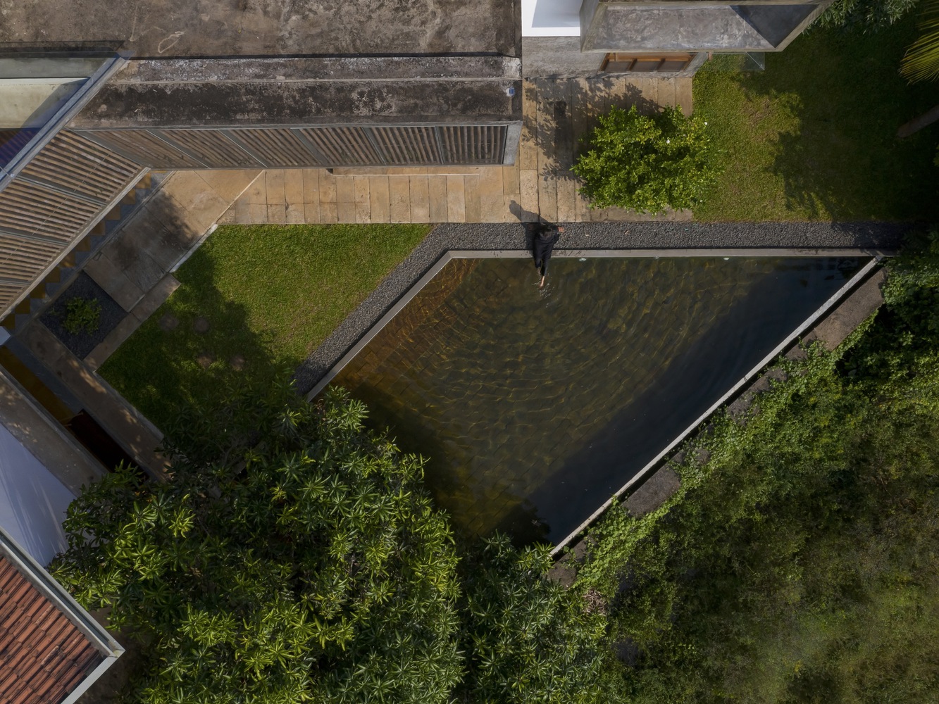 This Paddy House Is A Residence For A Couple With Friends And Family ...